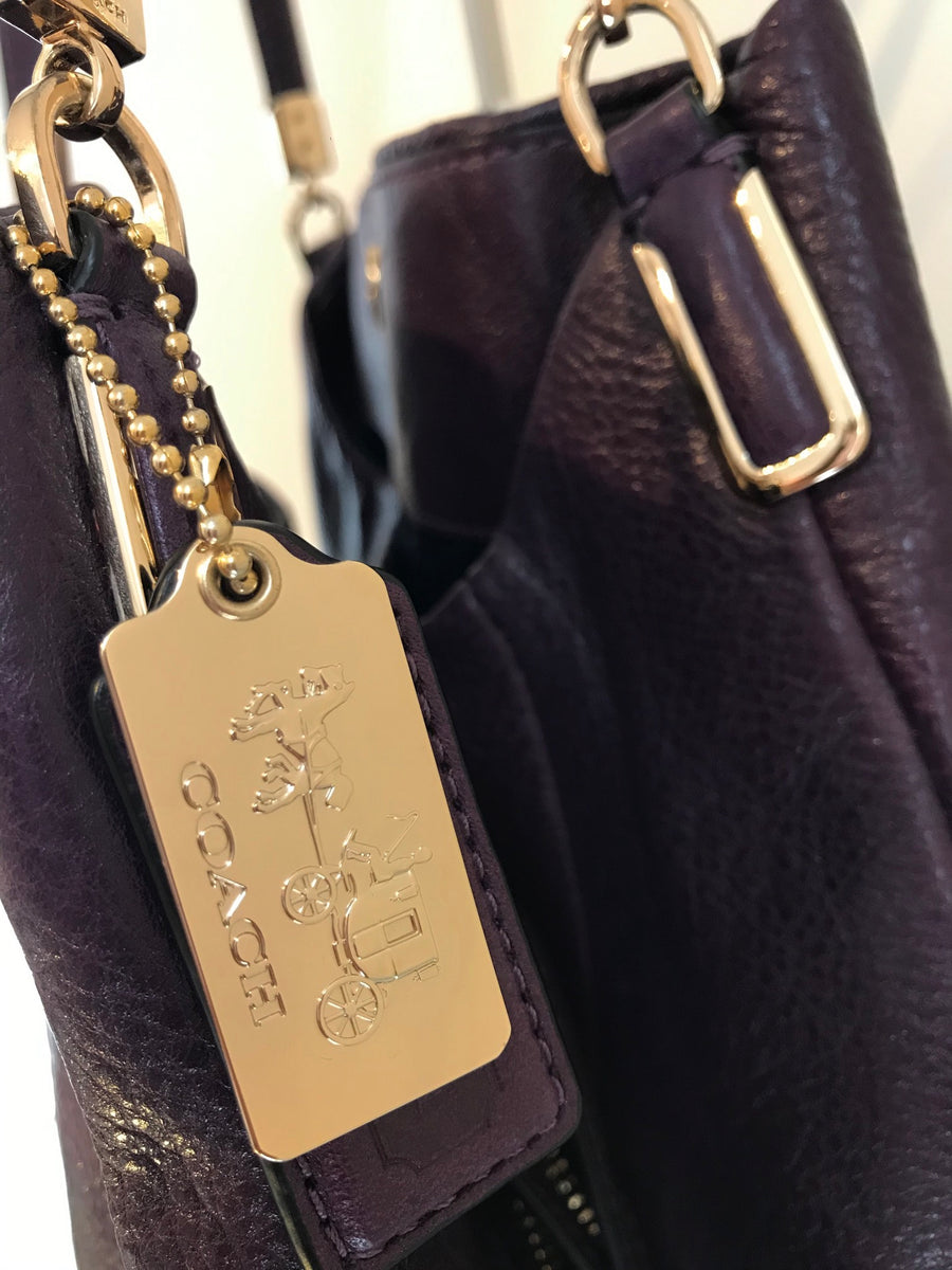 COACH Leather Shoulder Bag – Susannah Designer Consignment